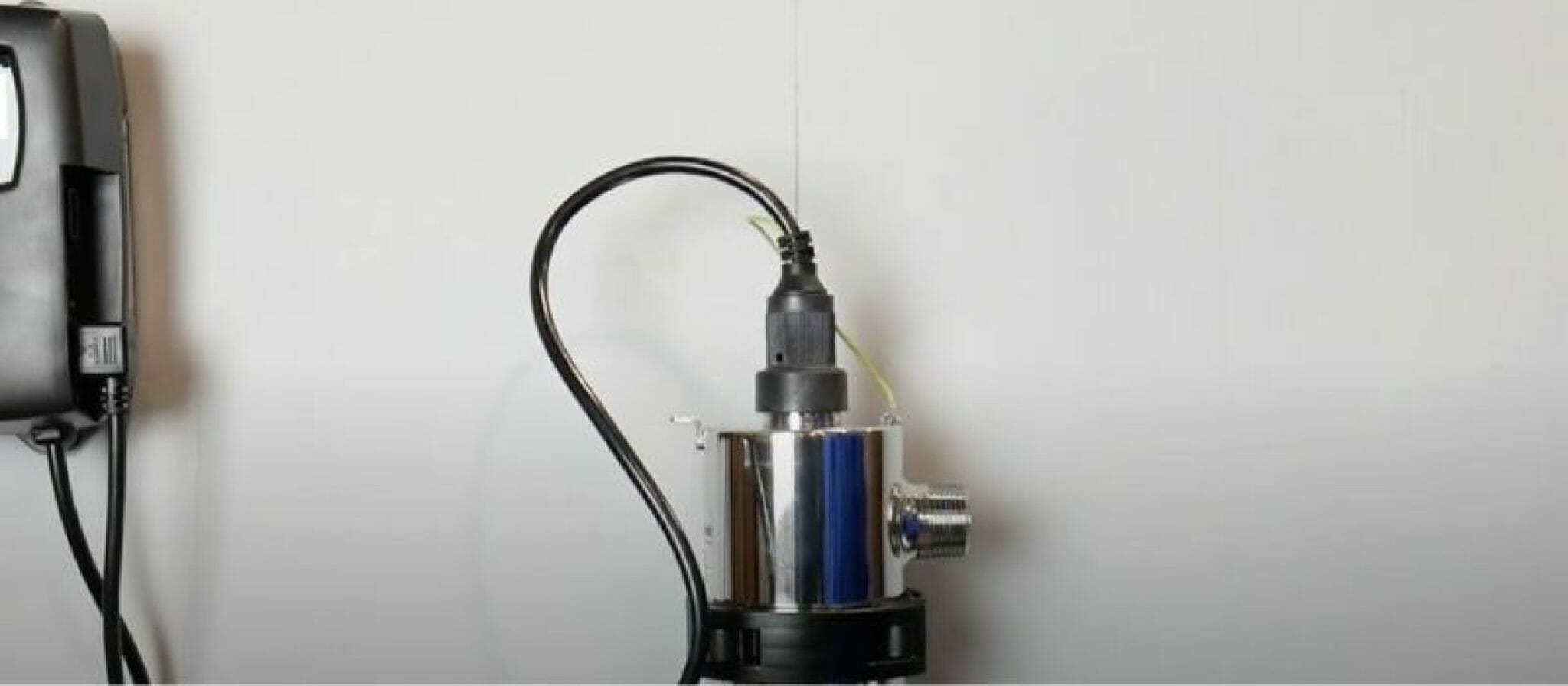 UV Lamp Replacement: How To Change A UV Light Water Filter